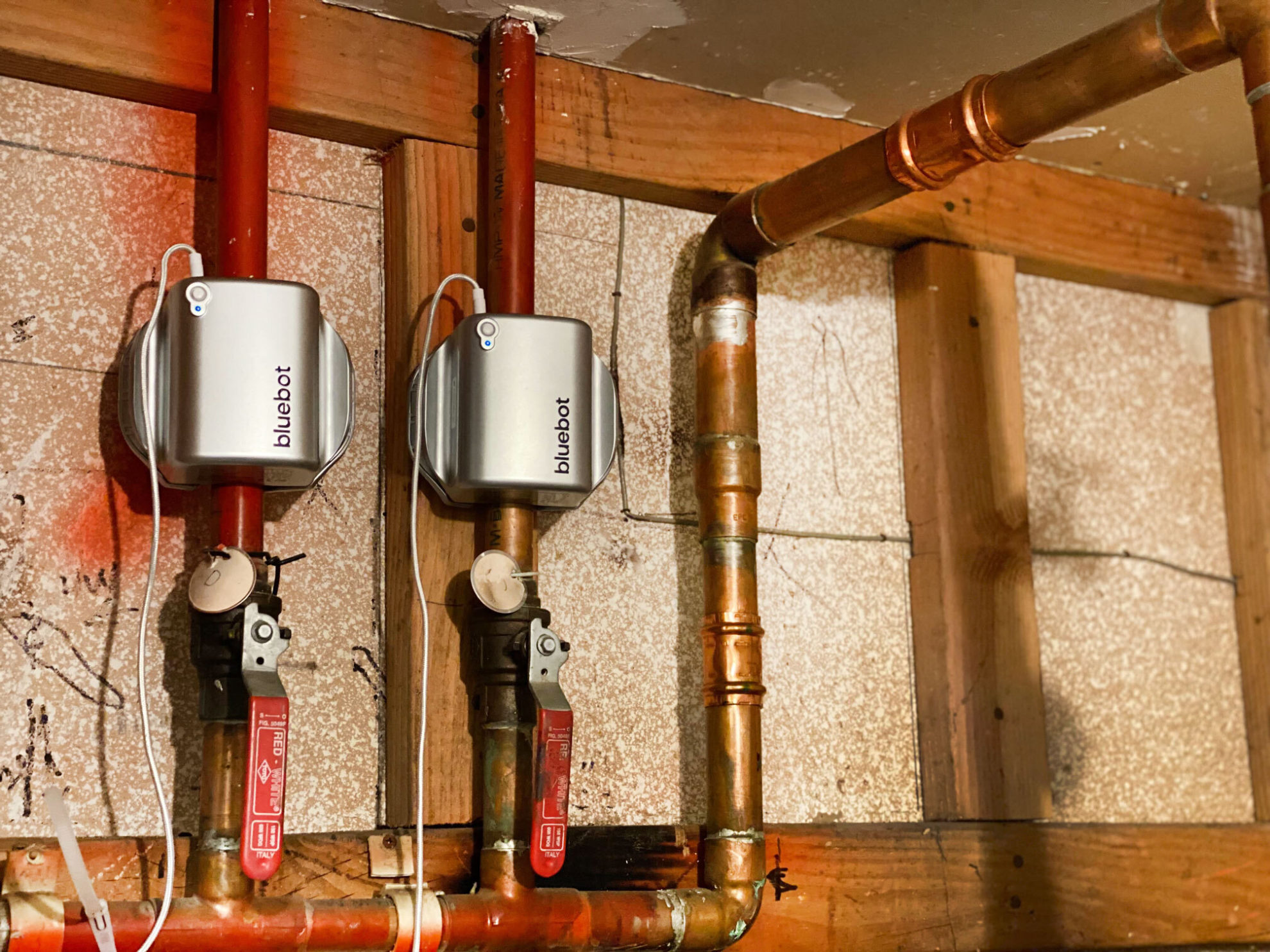 Water Leak Detector | Wireless Leak Detection Systems | Bluebot